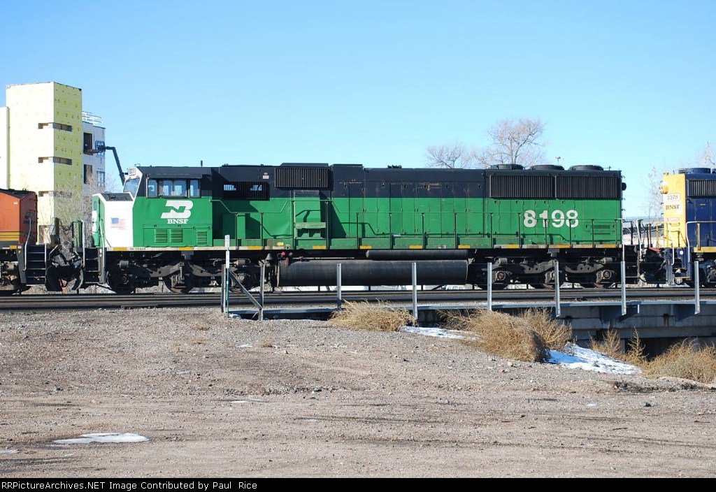 BNSF 8198